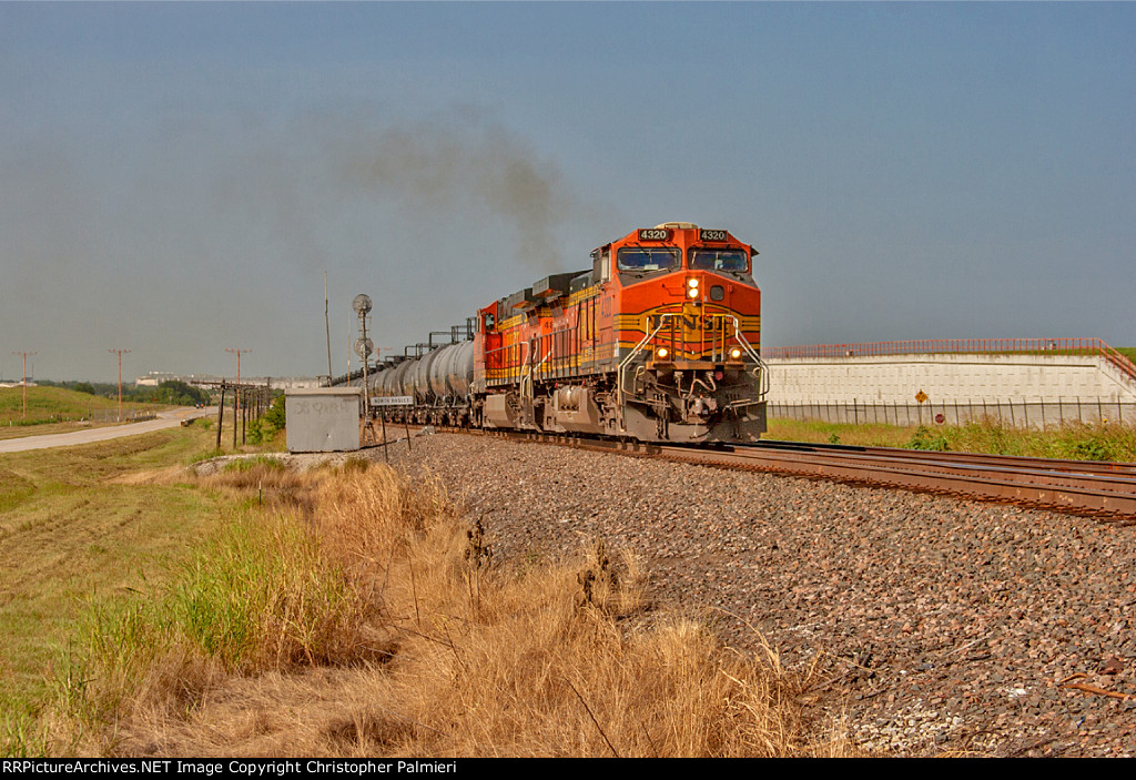 BNSF 4320